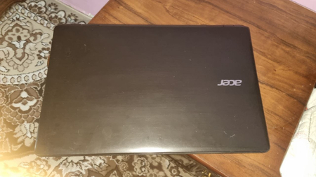 Acer E5-571 noutbuk core i3