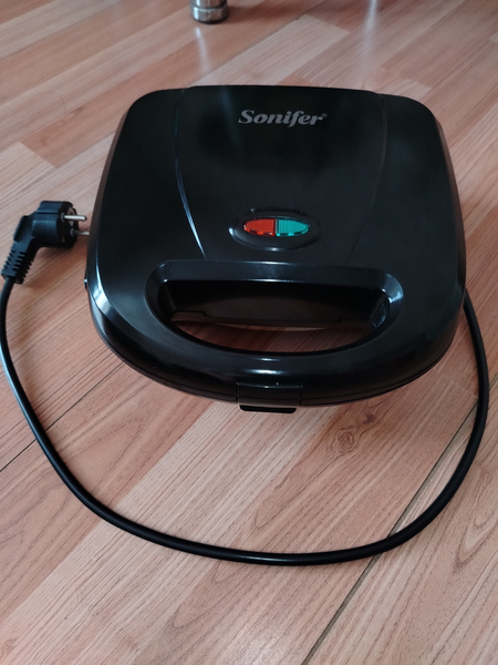 Тостер Sonifer продаю 5 в 1