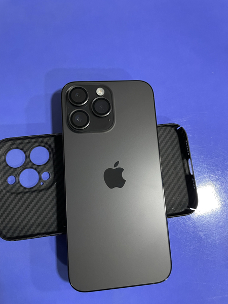 Iphone 14pro max 128gb.