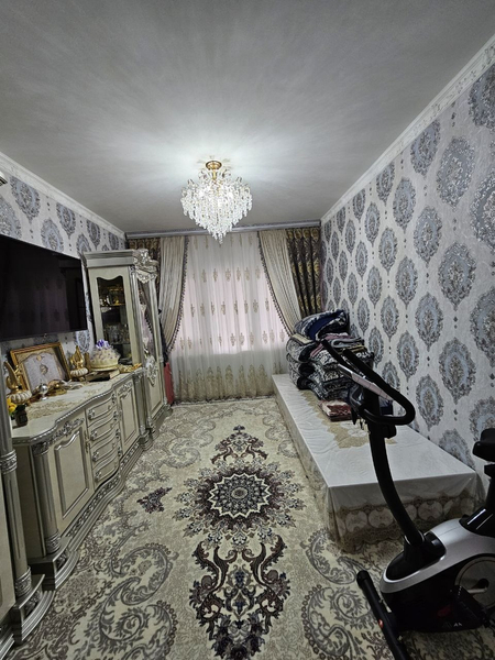 Карасу 6 срочно продам 5 комнатную квартиру Ипотека