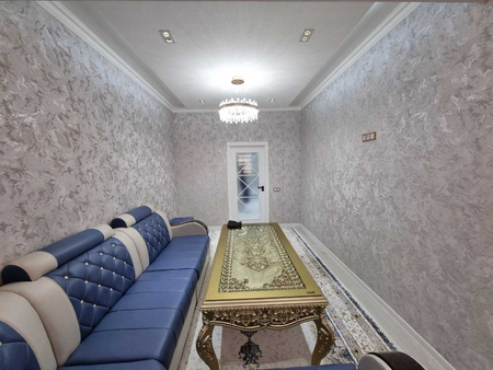 3х комнатная квартира на 5 этаже 66кв/м, в Самарканде