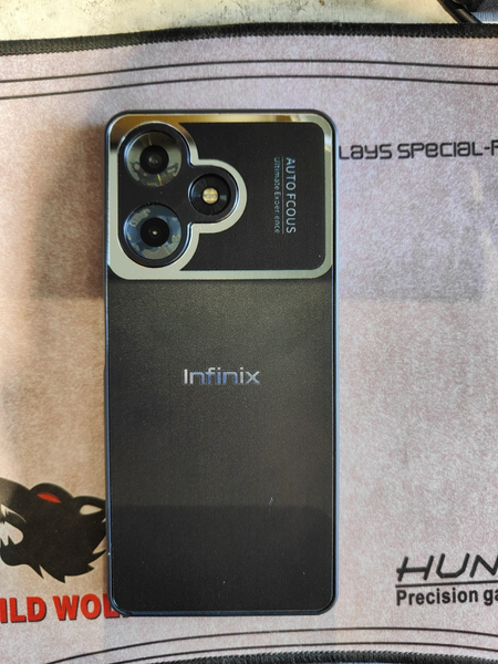 Infinix hot 30 16x256 gb zur holatda