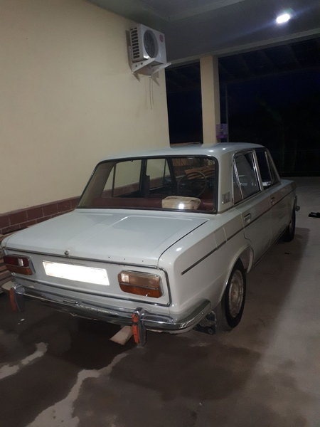 Jiguli.       2103
