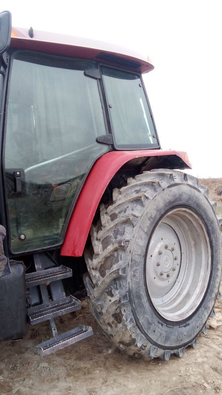 MXX 140 Тракторист сотилади