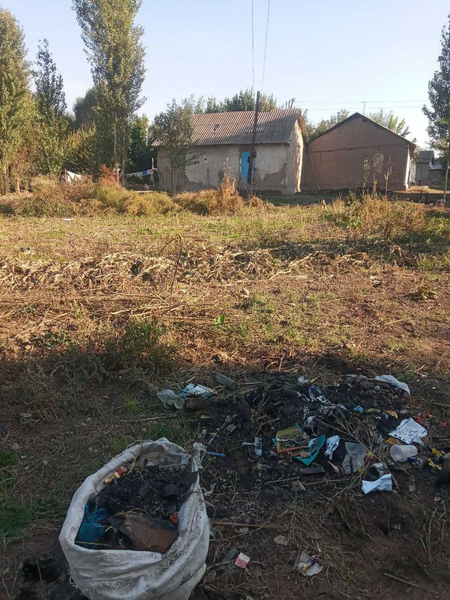 Alimkent sentrdan azgina kirganda yer sotiladi