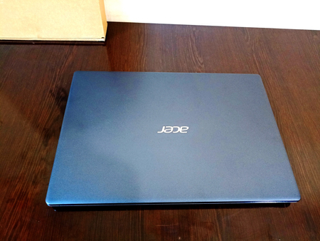 Acer noutbuk 4/1000 GB