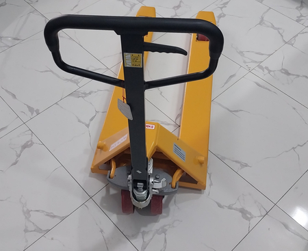Rohle sotiladi 2.5 tonna