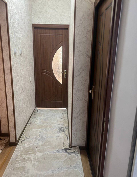 .Продам 2х3комнатную евроремонт 70м2 разделный с мебельтехникойСергели