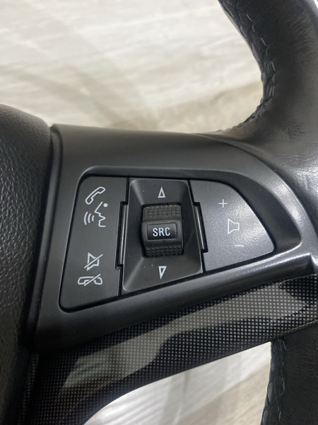 Срочно продам рул GM оригинал от орландо или круз незнаю но