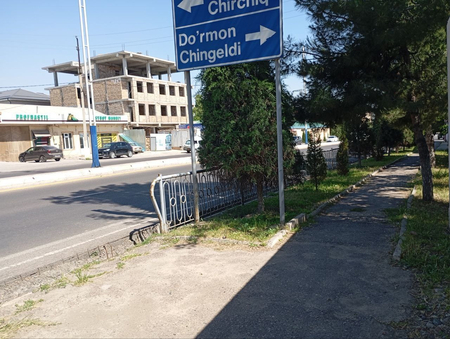 Продаётся зелёный участок вдоль дороги под строительство 16 соток