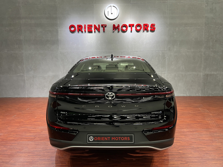 Новый Toyota Crown Turbo Hybrid 2024
