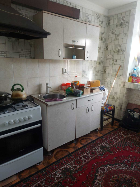 Квортира ижарага берилади.