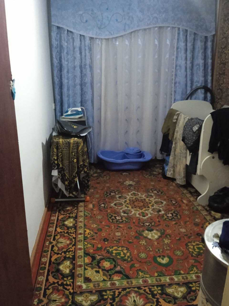 Uy sotiladi 3xona 1etaj