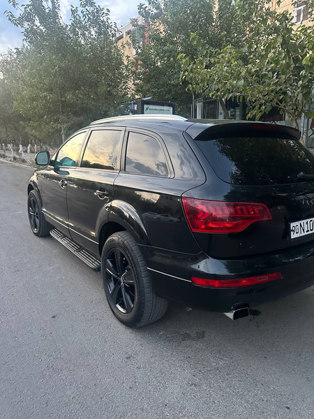 Audi Q7 inomarka