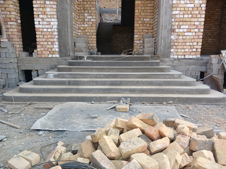 Beton zina qilamiz
