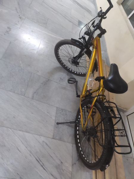 Velosiped sotiladi