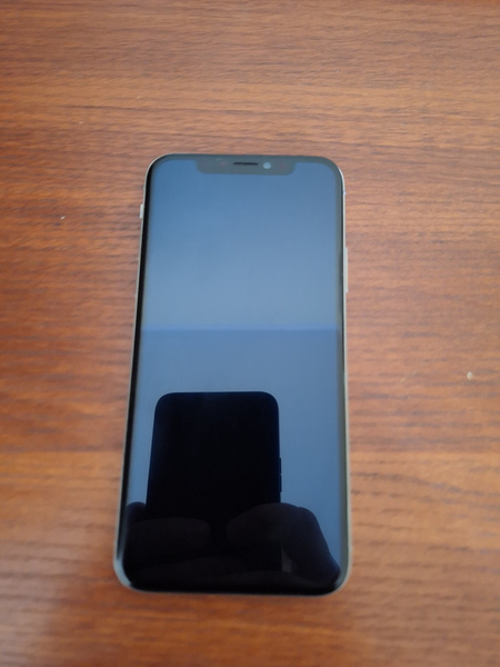 Iphone X sotiladi