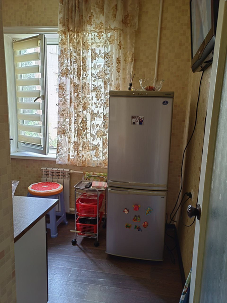 Продаю Квартиру Яшнабадский р-он Авиасозлар-2 Франция 1-ком 40м2. 3-эт
