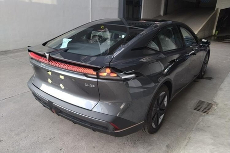 Changan Shenlan SL03