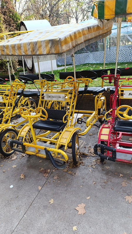 Tandem velosiped sotiladi
