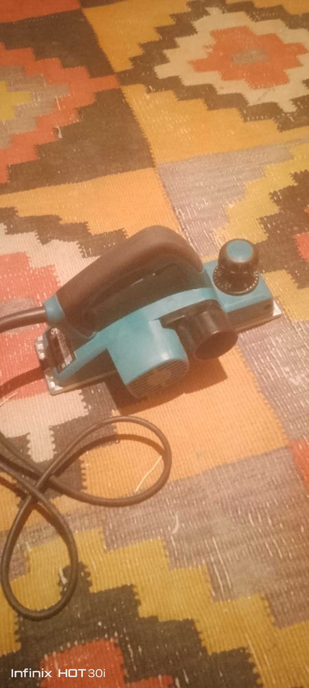Рубанок KP0800 Makita
