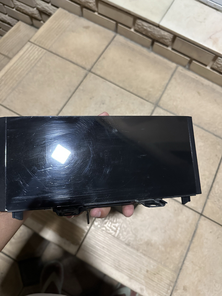 Lexus Is 250 monitor sotiladi