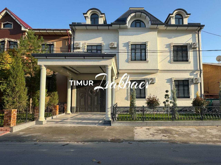 Дом 4 сотки 750 м2 Центр Луначарского