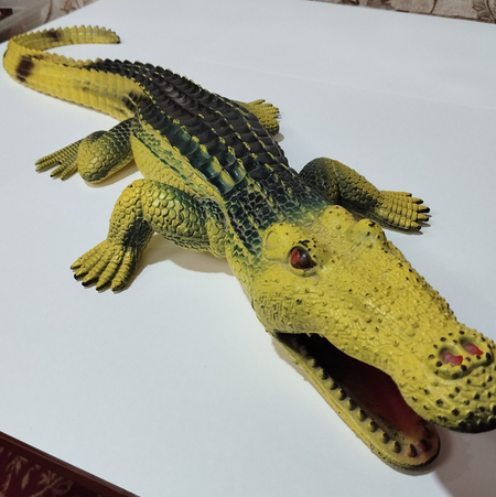 Игрушки- зверушки пластмассовые