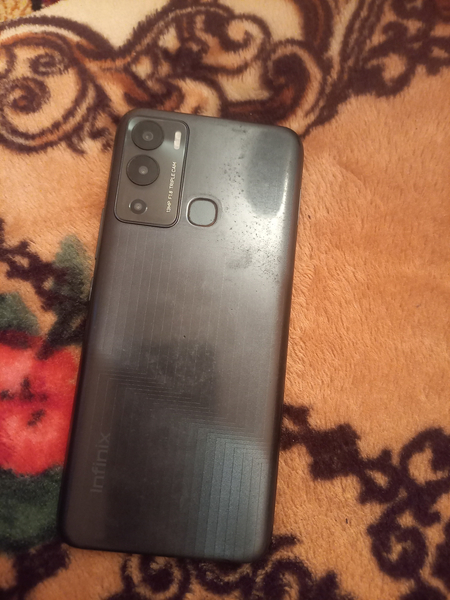 Infinix hot 12 i
