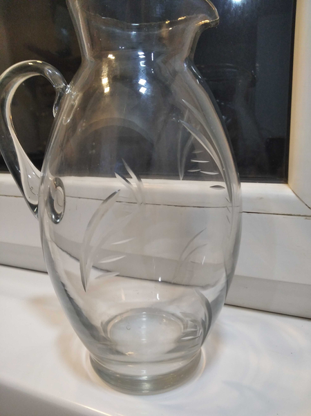 Графин, кувшин (1.5L).