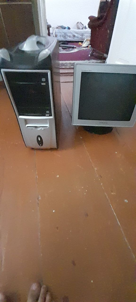 Kampyuter Samsung. SyncMaster793DF