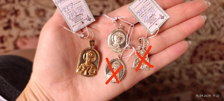 Продаются православные кресты, кулоны, браслеты