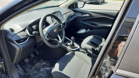 chevrolet onix LS MT
