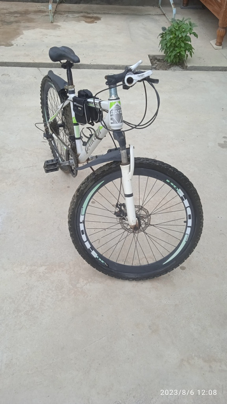Velosiped sotiladi