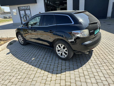 Mazda cx-7 sotiladi