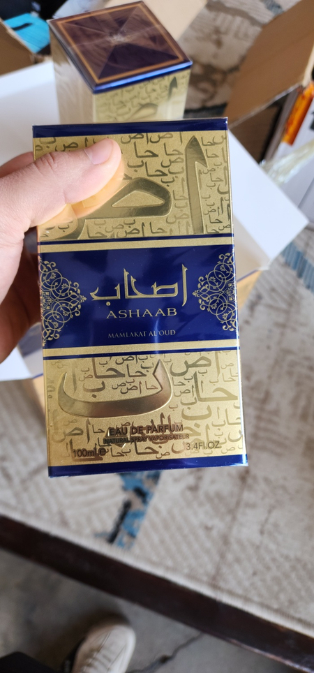 Ashab  Dubay orginal\\nFaqat online savdo hozircha\\nBoshqa turdagi ati