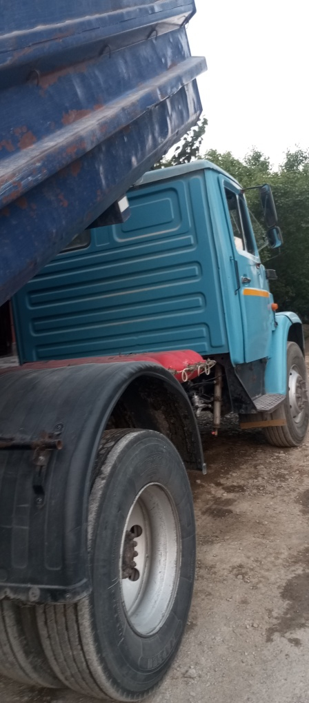 Zil sotildi 4331 rama blok butun katta moʻs 11$ kelishmiz