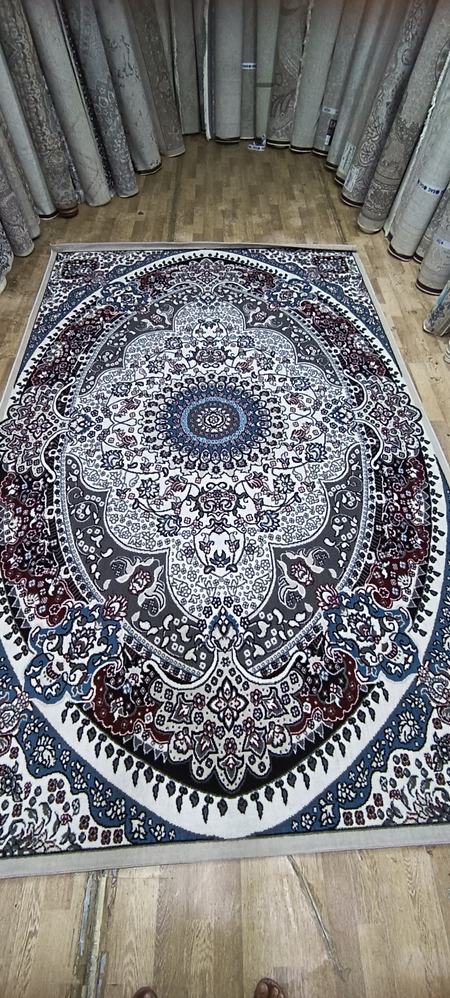 2,5*4 razmerdagi gilam