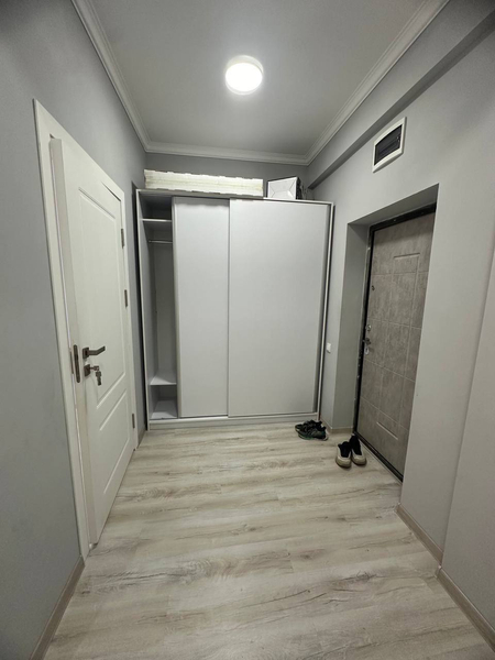 Arenda kvartira Mirzo Ulugbek 2 xona.oila beriladi