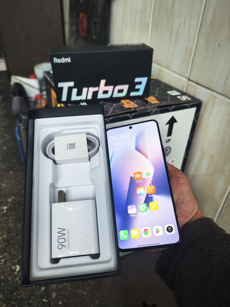 Xiaomi Redmi Turbo 3 (Poco F6) 12+8/256