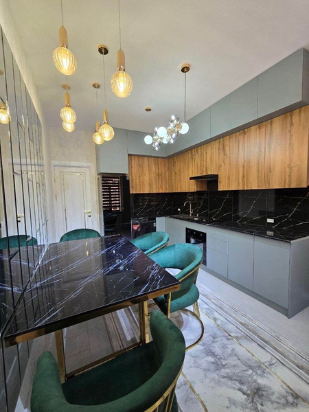 Продажа 3х комнатная квартиры в центре Самарканда