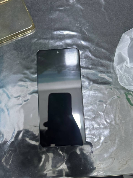 Vivo v 29 5G  yangi
