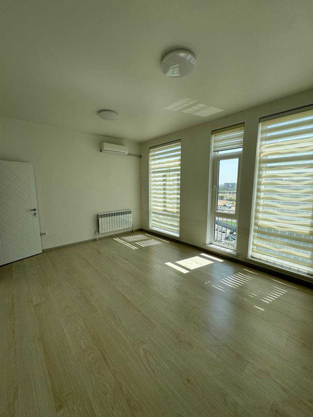Трешка в Golden House Assalom MAhtumquli 68m2 разделка новый ремонт!`