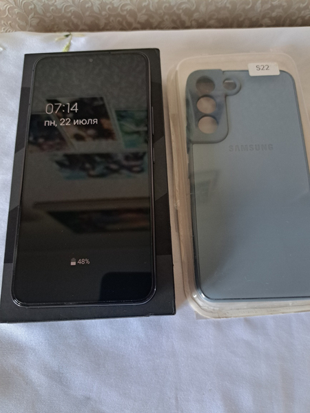 Samsung S22 8/128 Snapdragon 8 Gen 1