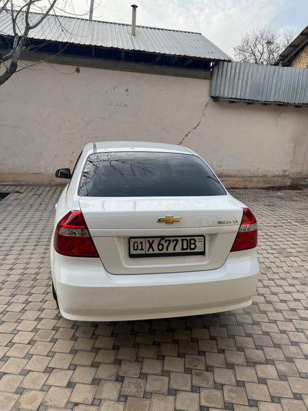 Chevrolet nexia 3