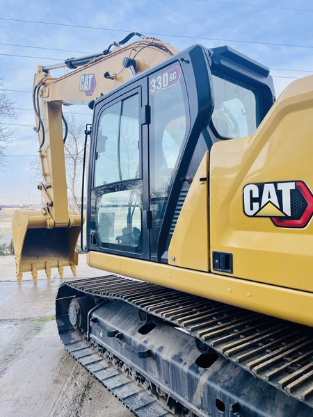 Экскаватор Cat 330 GC-1,76м3