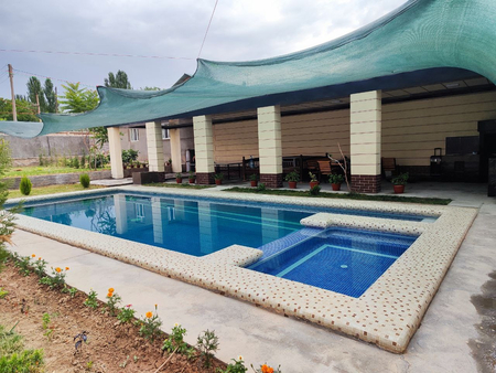 Oqtoshda shinam dacha