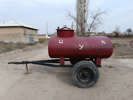 Suv bochka yangi