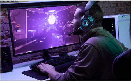 JBL Quantum ONE Полноразмерная игровая гарнитура