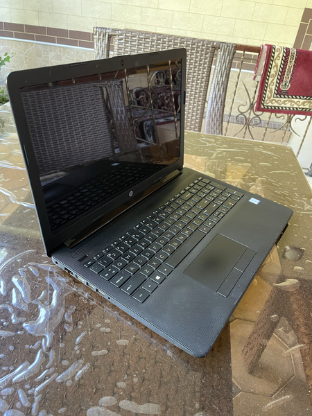 hp notbuk i7 8 gb ram 256ssd